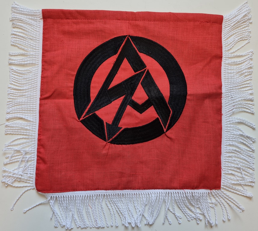 WW2 German Nazi early Third Reich Paramilitary SA trumpet banner flag