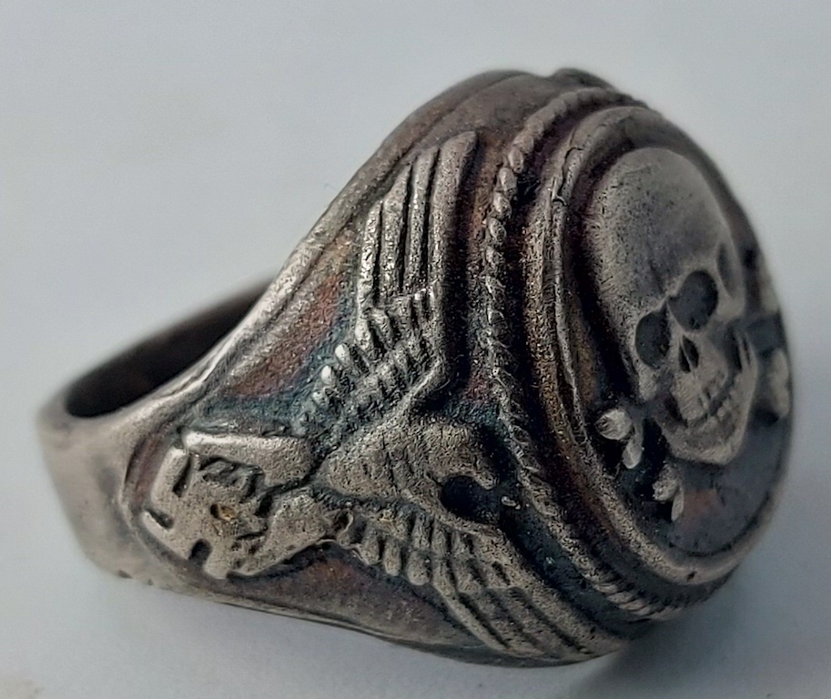 WW2 German Nazi Waffen SS Totenkopf skull ring