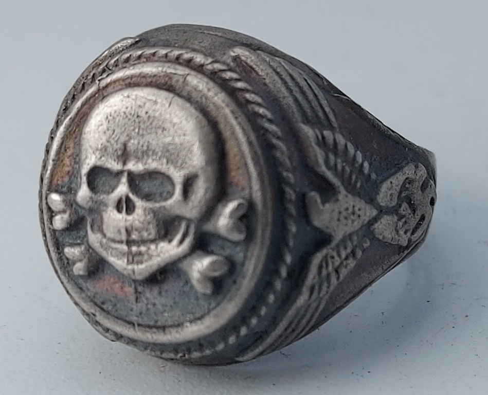 WW2 German Nazi Waffen SS Totenkopf skull ring