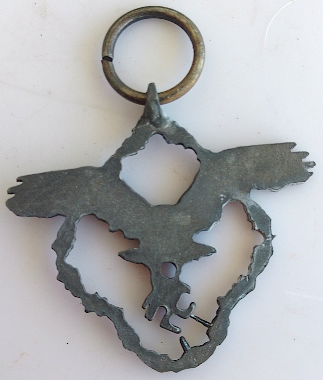 WW2 GERMAN NAZI LUFTWAFFE PENDANT WITH EAGLE & SWASTIKA