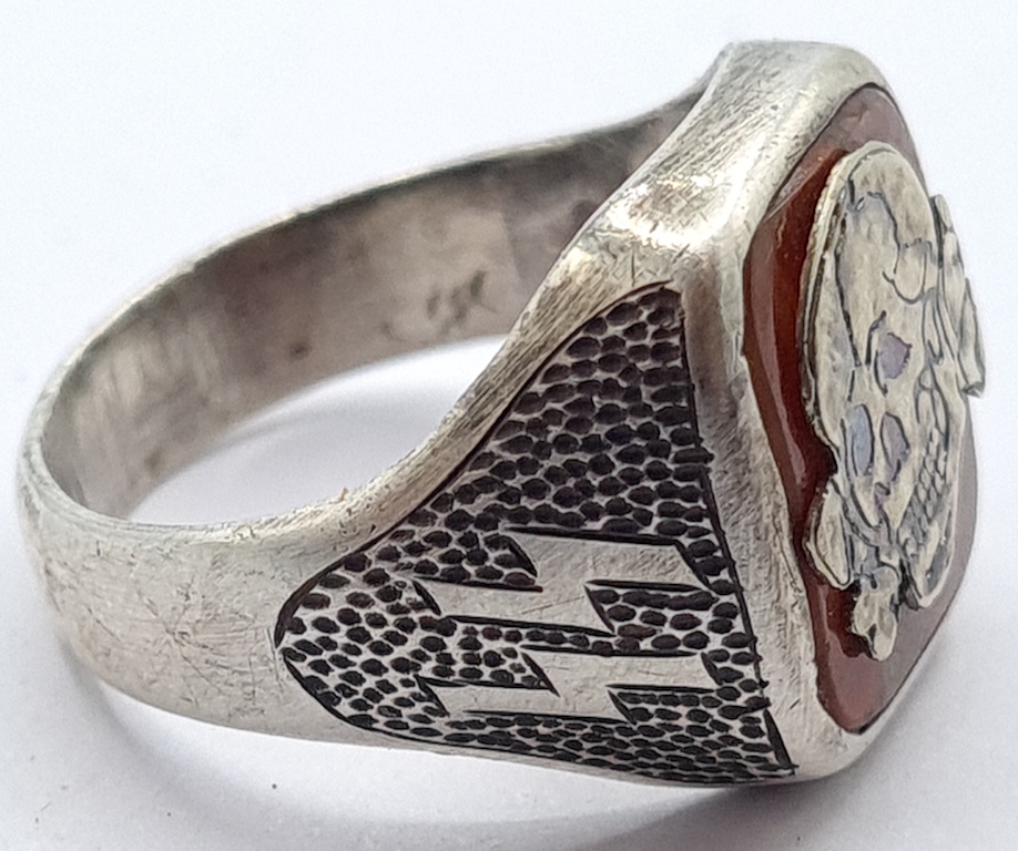 WW2 GERMAN NAZI WAFFEN SS TOTENKOPF SKULL SILVER MARKED RING